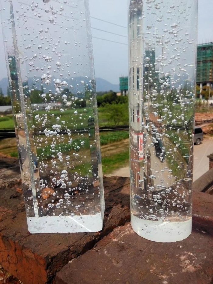 Glass Pillars with Bubbles - Crystal-India